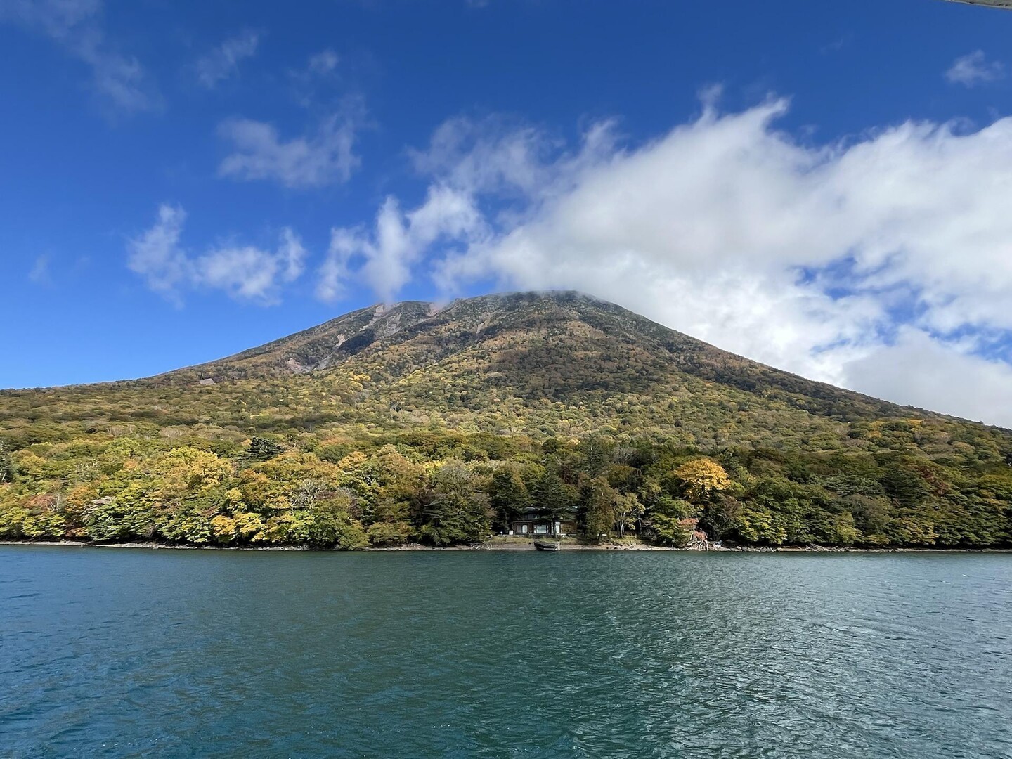 紅葉🍁の男体山 ️ / takaさんの男体山の活動データ | YAMAP / ヤマップ
