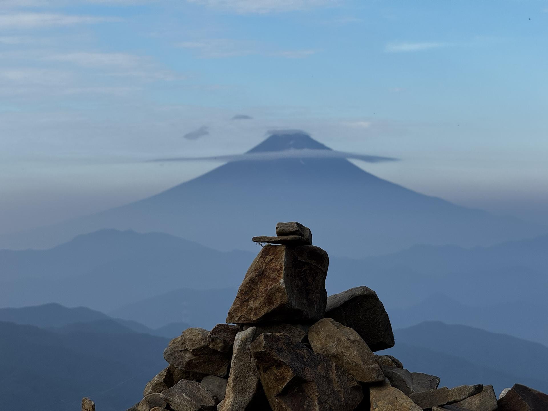 レジャーハイキング #002 大菩薩嶺定番コースぐるり周回 / nobi-wanさんの大菩薩嶺・鶏冠山・大マテイ山の活動データ | YAMAP ...