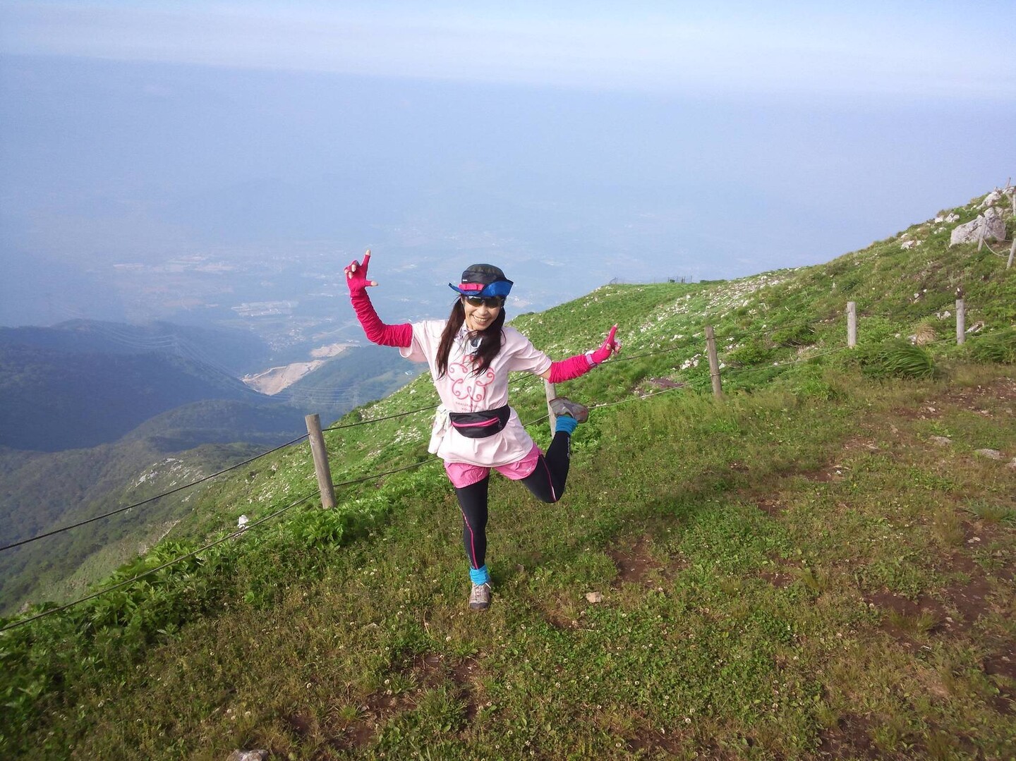 かっとび伊吹に向けて今日はカッ飛ばない伊吹 / akoboo さんの伊吹山・伊吹高原・御座峰の活動データ | YAMAP / ヤマップ