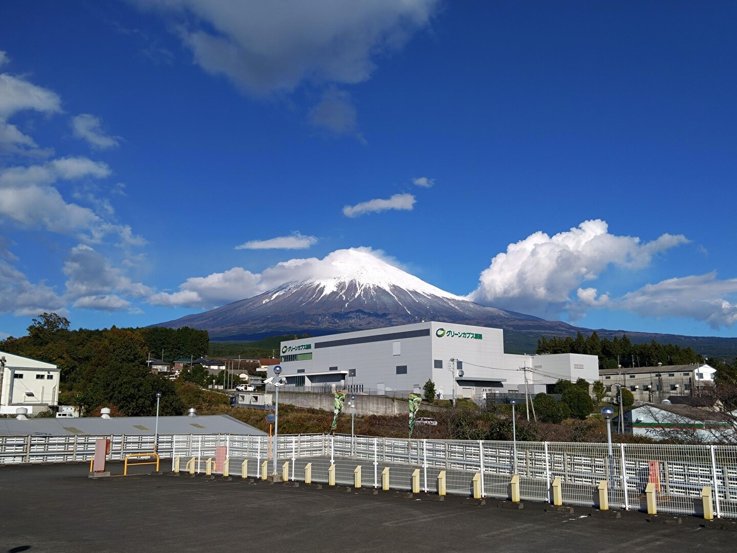 富士山、雪化粧再び。 しかし、富士山に近... / kmk-nさんのモーメント | YAMAP / ヤマップ