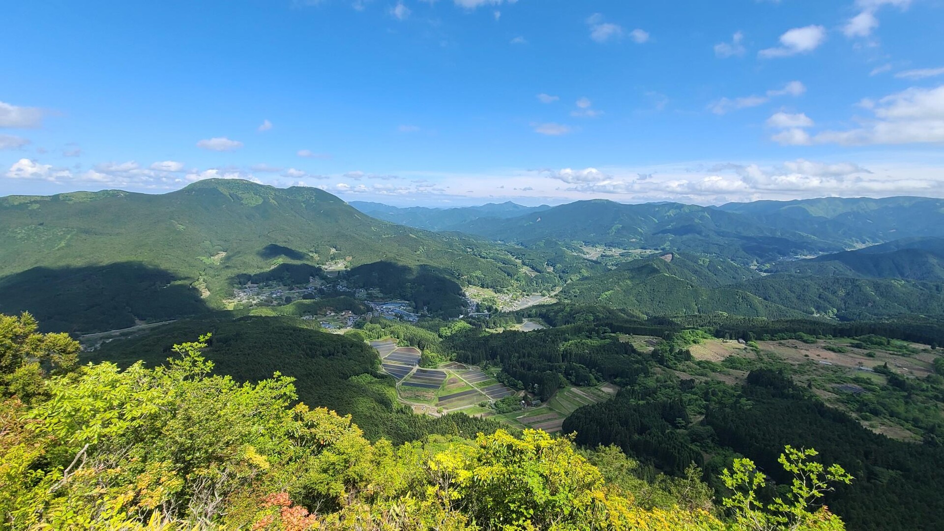 二本ボソ・倶留尊山・亀山 / tmmさんの倶留尊山・曽爾高原・古光山の活動データ | YAMAP / ヤマップ