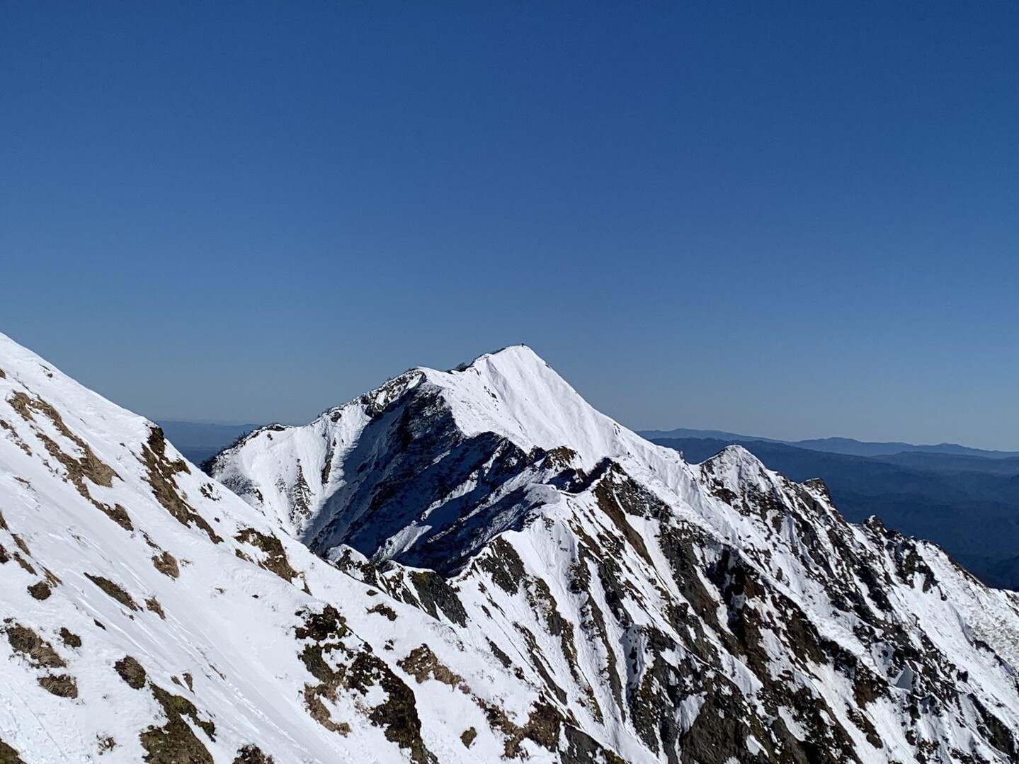 先週の残雪…大山（弥山）2023年 vol.29 / シンさんの大山・甲ヶ山・野田ヶ山の活動データ | YAMAP / ヤマップ
