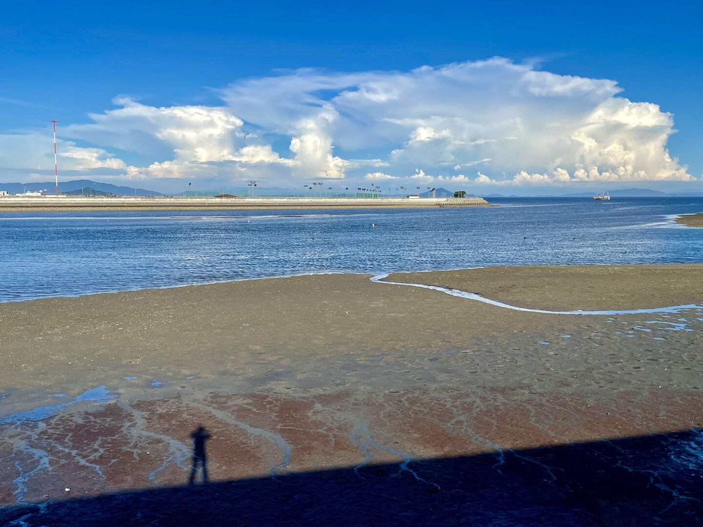 入道雲と川と海。すごい綺麗 おまけに自分... / GONKEさんのモーメント | YAMAP / ヤマップ