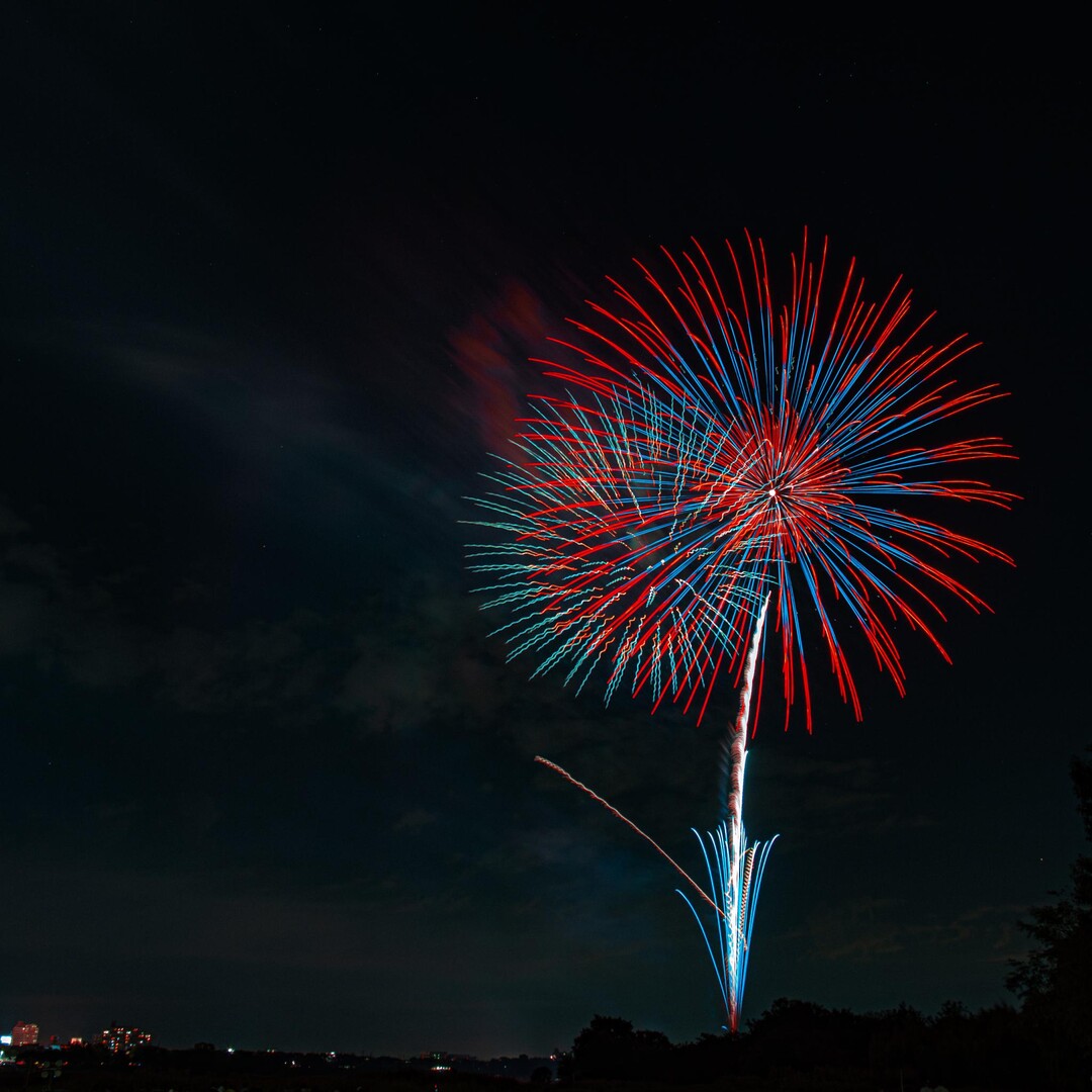 夜空に鮮やか。 見事な彩り。 8月12... / stripeさんのモーメント | YAMAP / ヤマップ