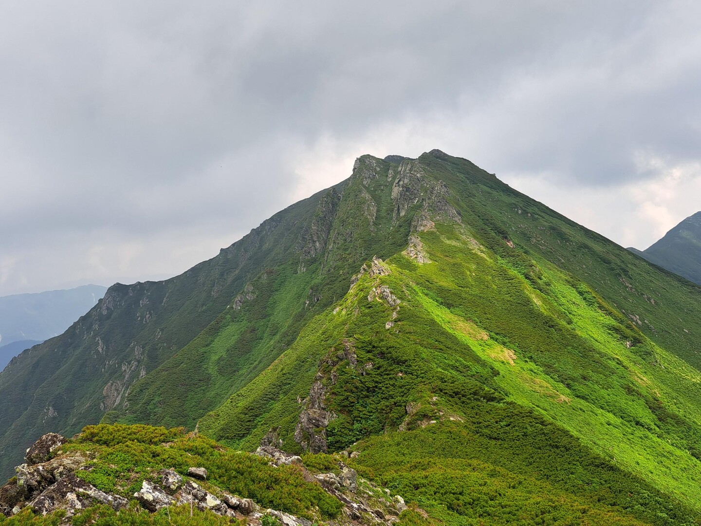 1967峰 / nomさんの幌尻岳・戸蔦別岳・伏美岳の活動データ | YAMAP / ヤマップ