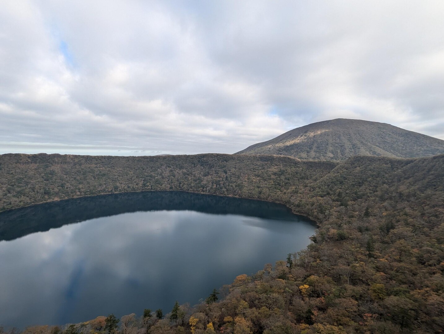 九州遠征②韓国岳 / yo-koさんの霧島山・韓国岳・高千穂峰・夷守岳・烏帽子岳の活動データ | YAMAP / ヤマップ