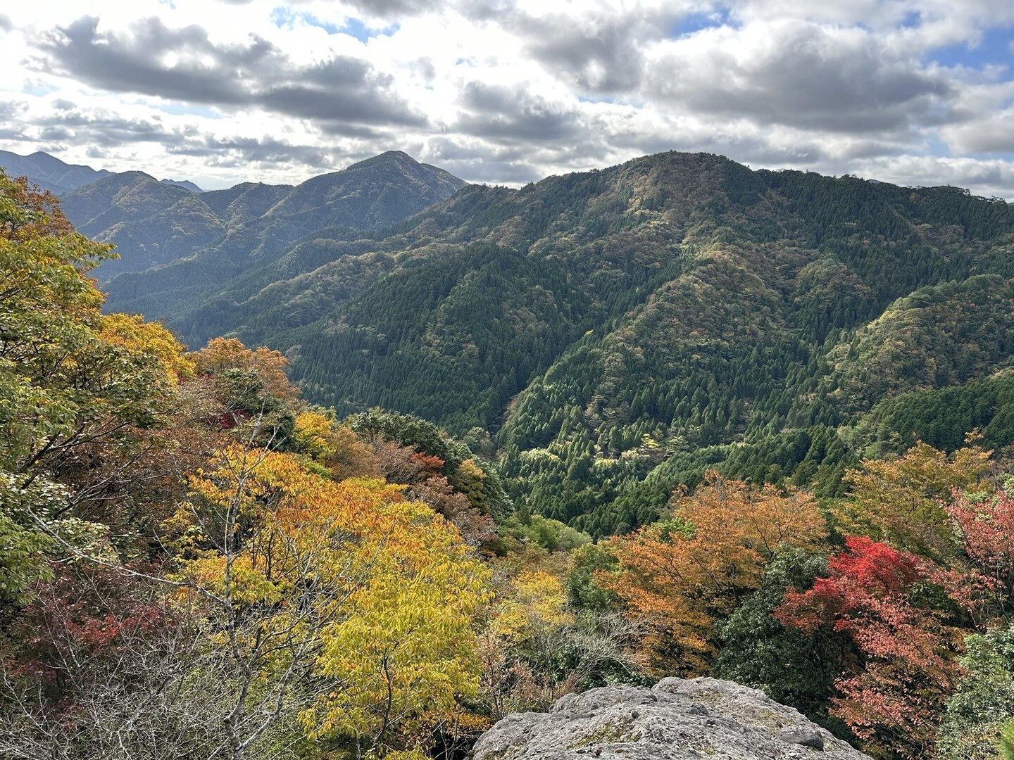 一ノ岳・二ノ岳・犬ヶ岳 / tiroさんの犬ヶ岳・求菩提山の活動データ | YAMAP / ヤマップ