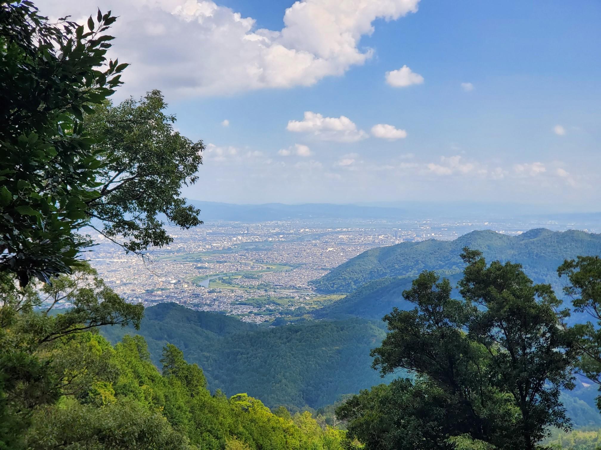 登山初めての後輩ちゃんと愛宕山 / yunbaさんの愛宕山・三頭山・朝日峯の活動データ | YAMAP / ヤマップ