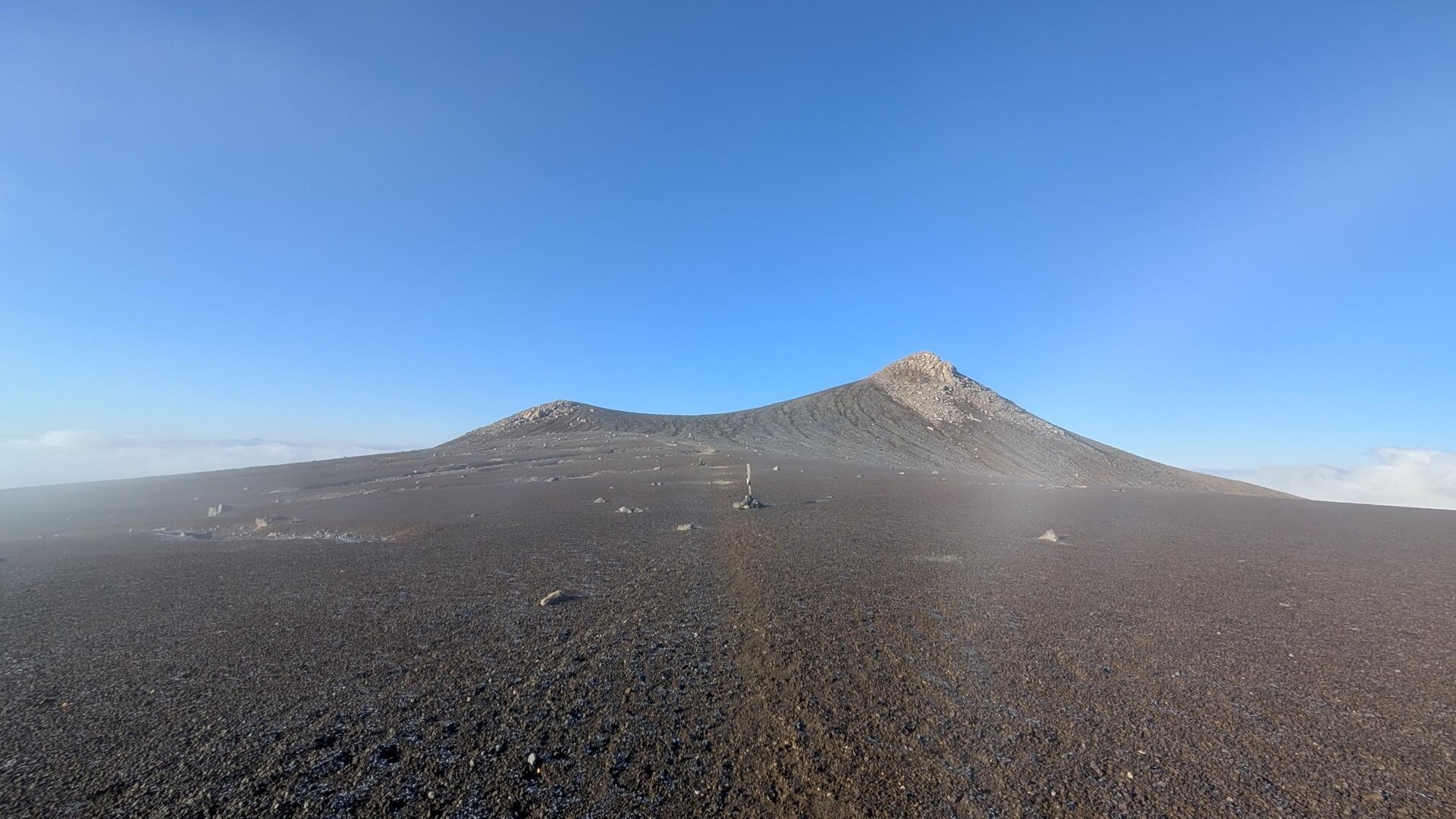 大雪山系縦走 旭岳~富良野岳 / iwaさんの大雪山系・旭岳・トムラウシの活動データ | YAMAP / ヤマップ