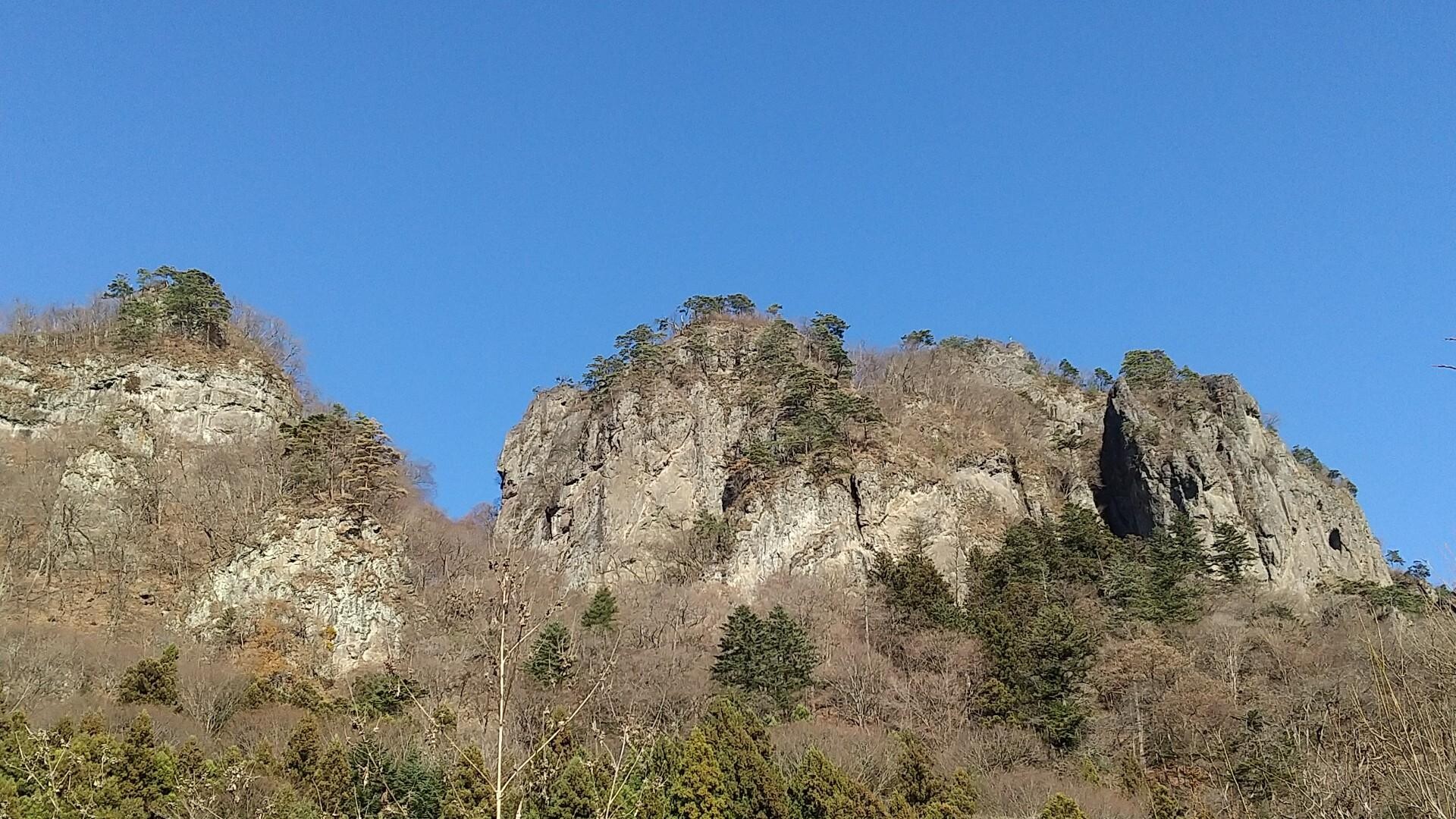 2度めの岩櫃山もやっぱり楽しい😄 / みのさんの岩櫃山・薬師岳・吾嬬山の活動データ | YAMAP / ヤマップ