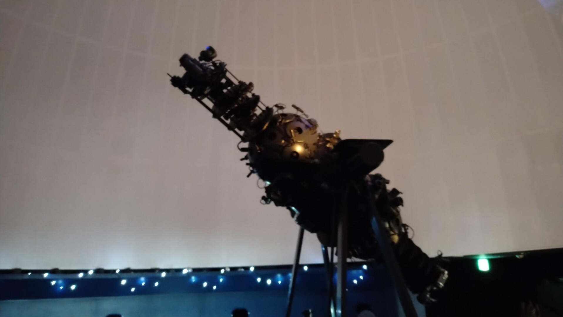 プラネタリウムの機械かっこよすぎ / オパビニアさんのモーメント | YAMAP / ヤマップ