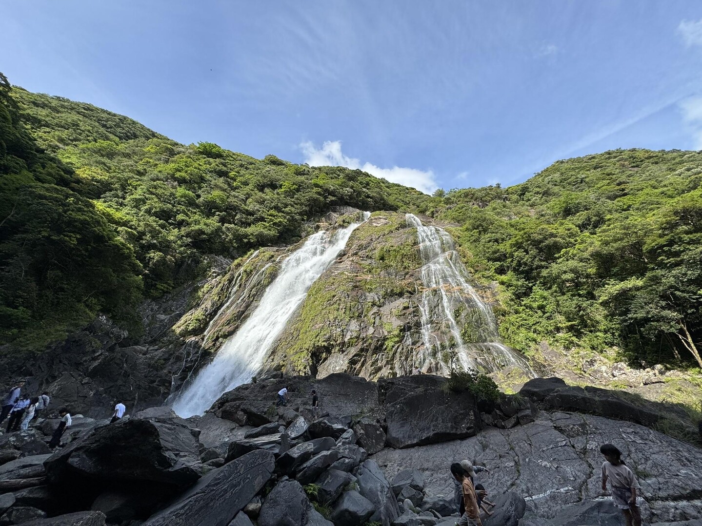 屋久島を車で一周🚗💨 滝を見たり、西... / Endo Shinyaさんのモーメント | YAMAP / ヤマップ