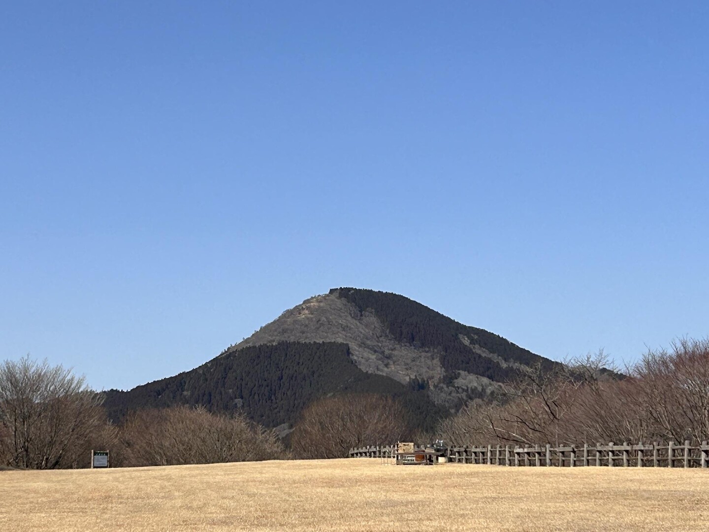 大洞山（雌岳）・大洞山(雄岳)・四ノ峰・三ノ峰・ニノ峰・一ノ峰・尼ヶ岳 / 天マスター(GSレッド)さんの大洞山・尼ヶ岳の活動データ | YAMAP / ヤマップ
