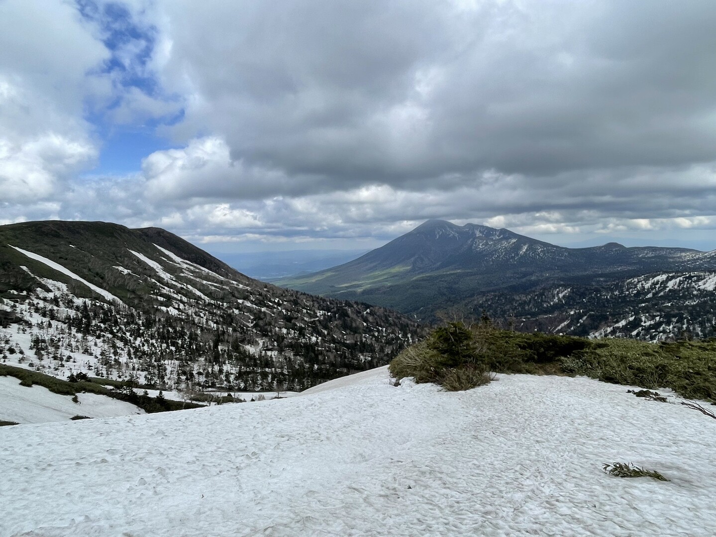 三ッ石馬蹄残雪ハイク オマケ付き😆 / hirosyさんの三ッ石山・大深岳・諸桧岳の活動データ | YAMAP / ヤマップ