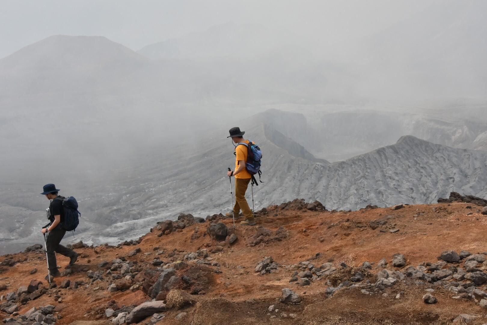 九州2座目:阿蘇山+ﾄﾗﾌﾞﾙ / bitoonさんの阿蘇山・高岳・根子岳の活動データ | YAMAP / ヤマップ
