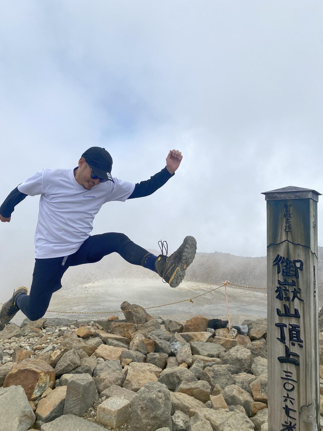 御嶽山（剣ヶ峰）・王滝頂上 / Mah-Gee a.k.a. K.G.さんの御嶽山・継子岳・摩利支天山の活動データ | YAMAP / ヤマップ