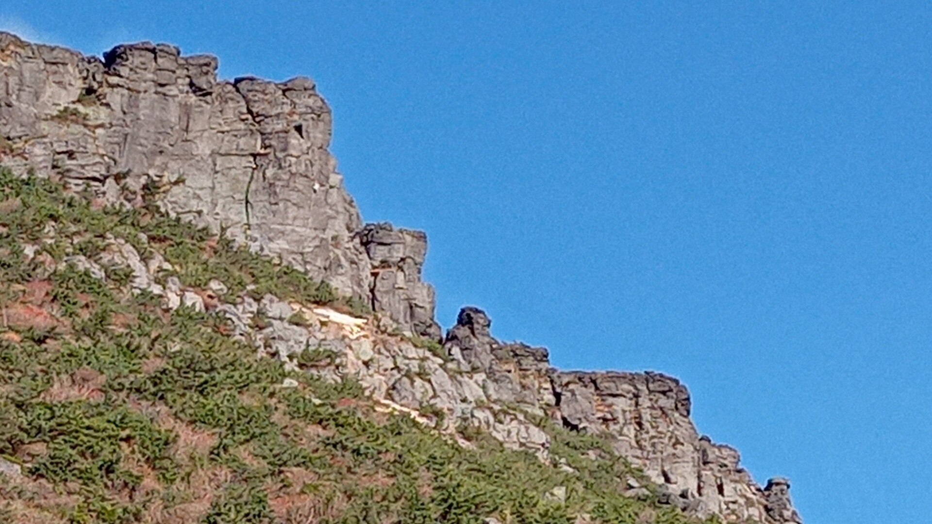 安達太良山⛰️鉄山避難小屋🏚️🍴目指して / moroさんの安達太良山・箕輪山・鬼面山の活動データ | YAMAP / ヤマップ