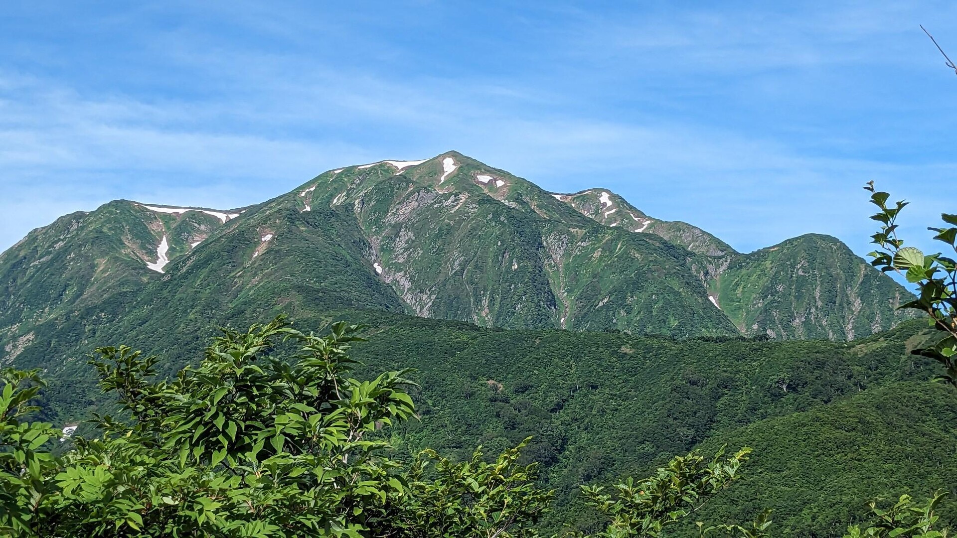 枝折峠から越後駒ヶ岳 / TOSさんの越後駒ヶ岳・八海山・荒沢岳の活動データ | YAMAP / ヤマップ
