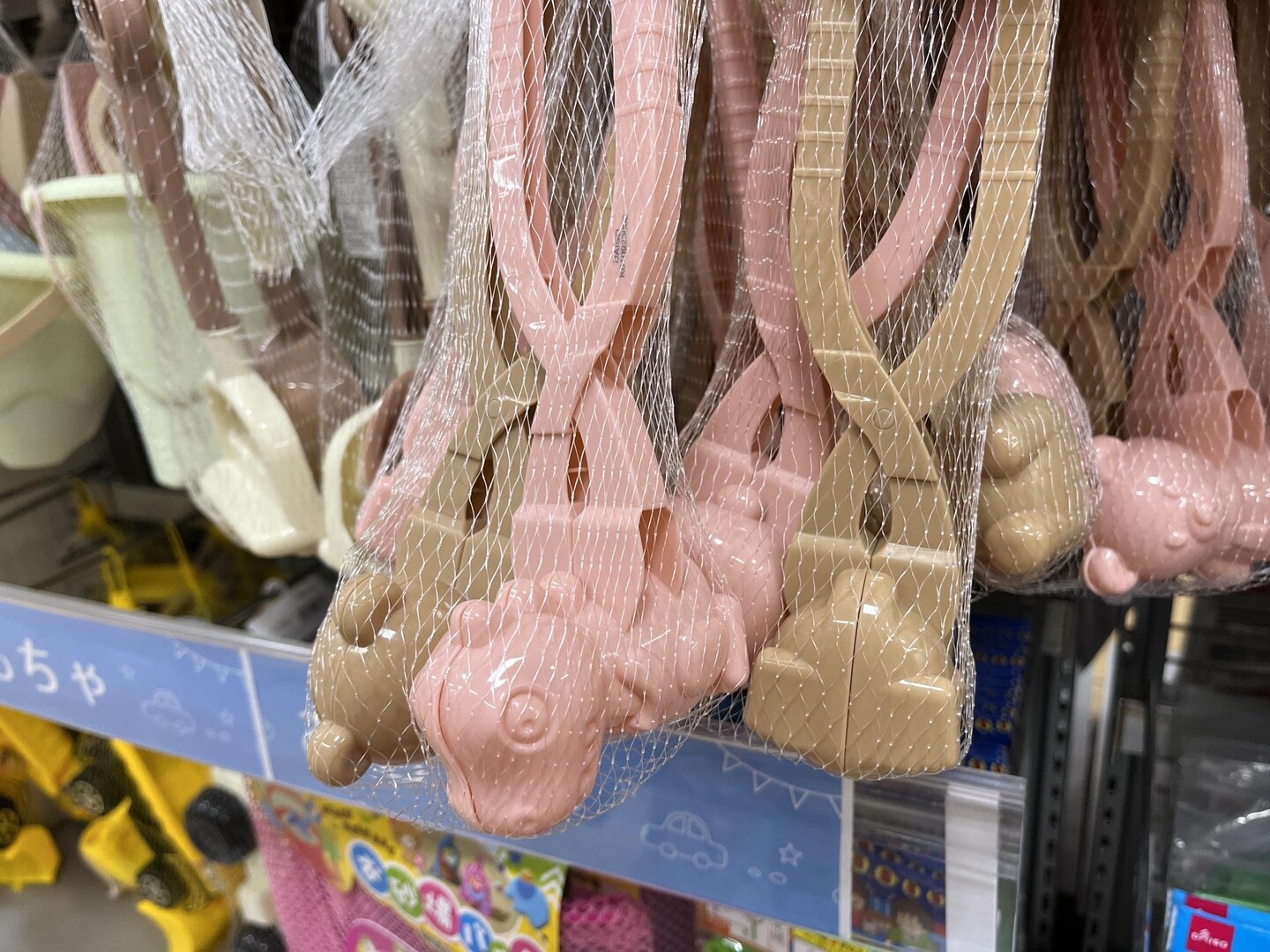 DAISOに、R/C飛行機を作るのにデコ... / harryさんのモーメント | YAMAP / ヤマップ