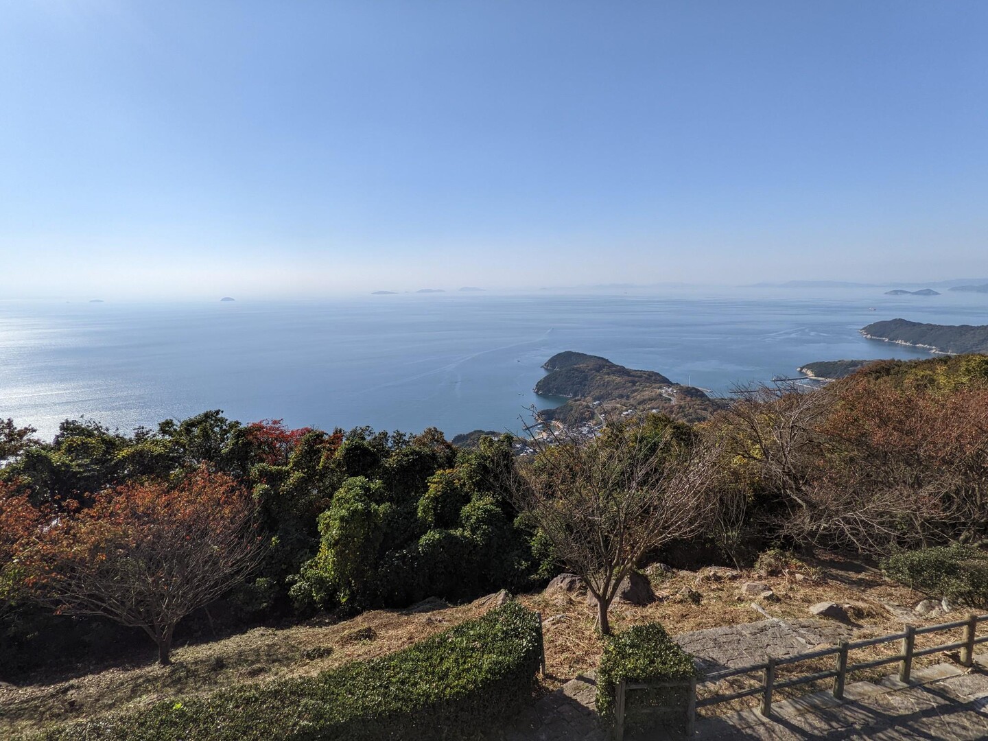 紫雲出山 キラキラ瀬戸内海 / BIK局長さんの荘内半島（三崎半島）・粟島の活動日記 | YAMAP / ヤマップ