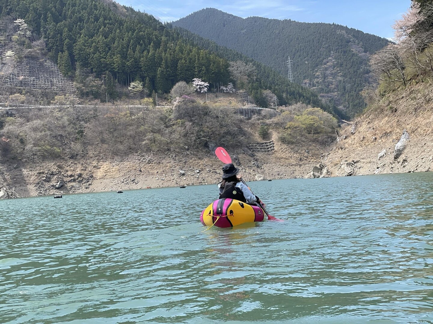 秩父さくら湖 一周ハイク＆半周ラフト / yumecampさんの武甲山・伊豆ヶ岳・小持山の活動データ | YAMAP / ヤマップ