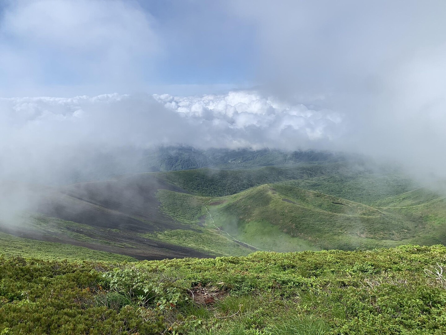 大人の冒険奇譚 DAY4 秋田駒ヶ岳とチャグチャグ馬っこ / ゆみさんの秋田駒ヶ岳・男女岳・貝吹岳の活動データ | YAMAP / ヤマップ