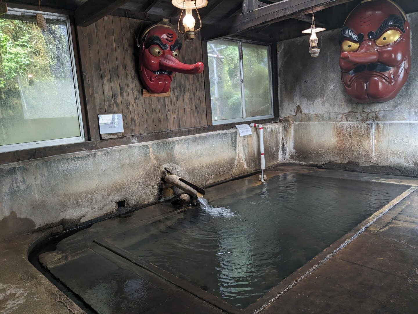 シロヤシオほぼ全滅の中大倉山 / noraさんの茶臼岳（那須岳）・三本槍岳・赤面山の活動データ | YAMAP / ヤマップ