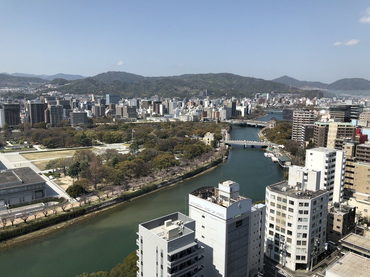 一週間で一気に満開🌸平和公園 / おおぱぱさんのモーメント | YAMAP / ヤマップ