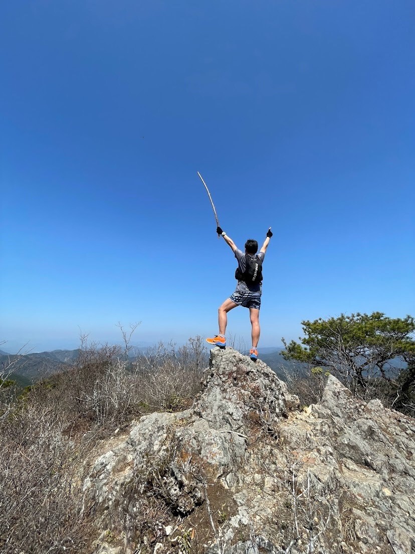 相棒と行く！ 丹波路縦走9ピークストレイル-2022-04-09 / ippeioさんの白髪岳・松尾山・西寺山の活動データ | YAMAP / ヤマップ