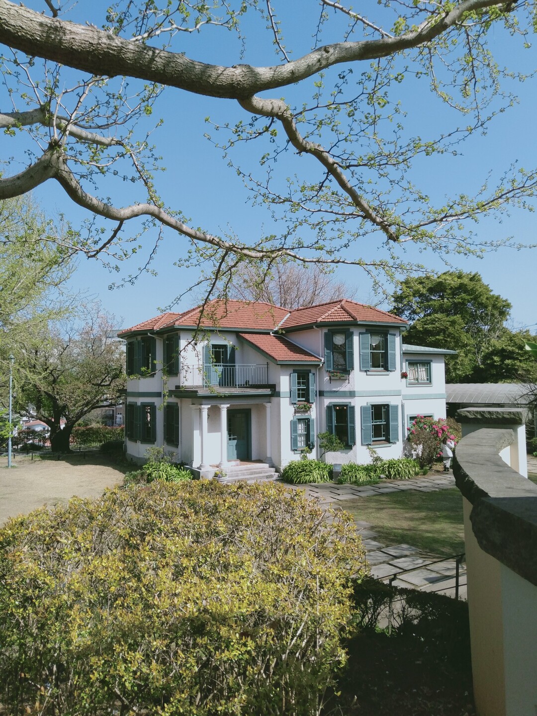 横浜山手 ブラフ18番館と外交官の家 / Yumikoさんのモーメント | YAMAP / ヤマップ