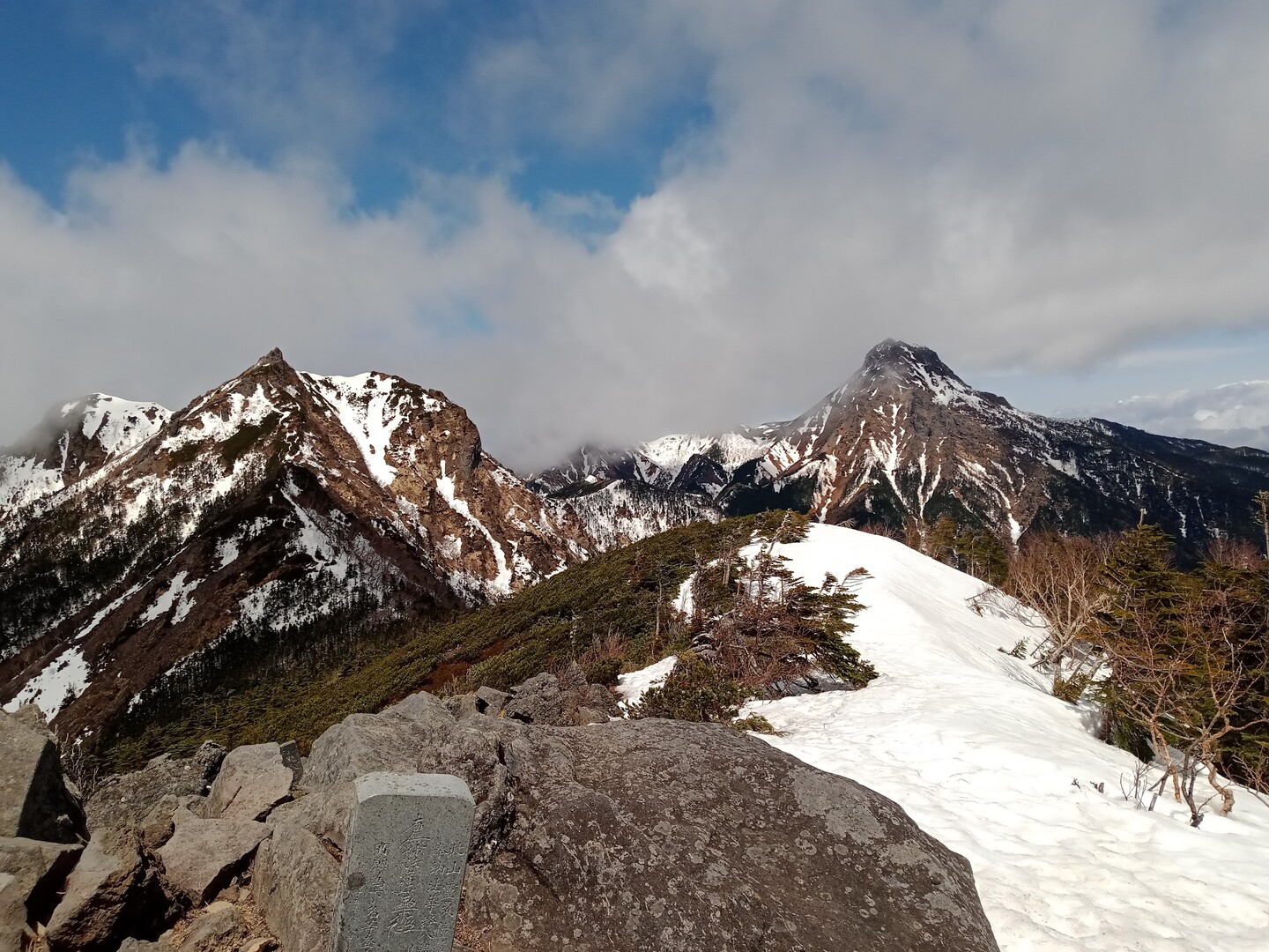 三ツ頭・権現岳・東ギボシ・西ギボシ / teruさんの八ヶ岳（赤岳・硫黄岳・天狗岳）の活動データ | YAMAP / ヤマップ