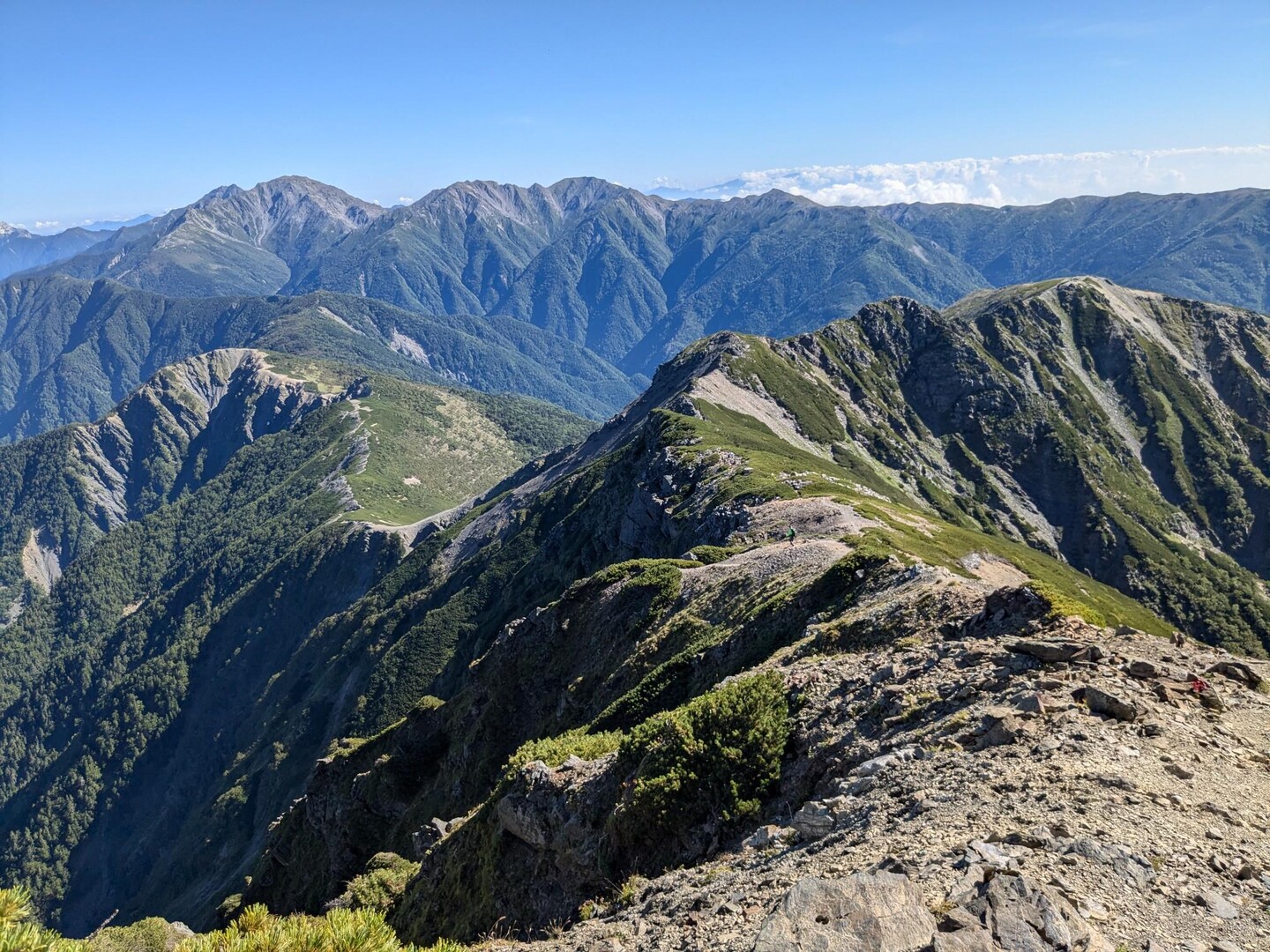 白峰三山+塩見岳縦走 広河原〜奈良田 / akiさんの北岳・間ノ岳・農鳥岳の活動データ | YAMAP / ヤマップ