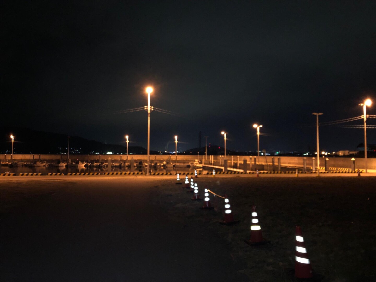 帰宅後ラン・インターバル1km×5本勝負⚔️💥‼️ - 下松市・洲鼻-2023-12-25 / はいじさんのランニングの活動データ | YAMAP / ヤマップ