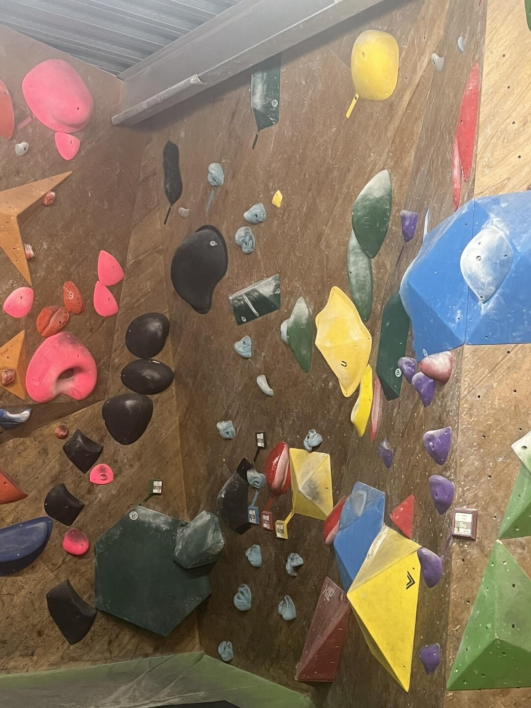 2級の課題（濃緑色）のゴール取りまで行け... / CHATAさんのモーメント | YAMAP / ヤマップ