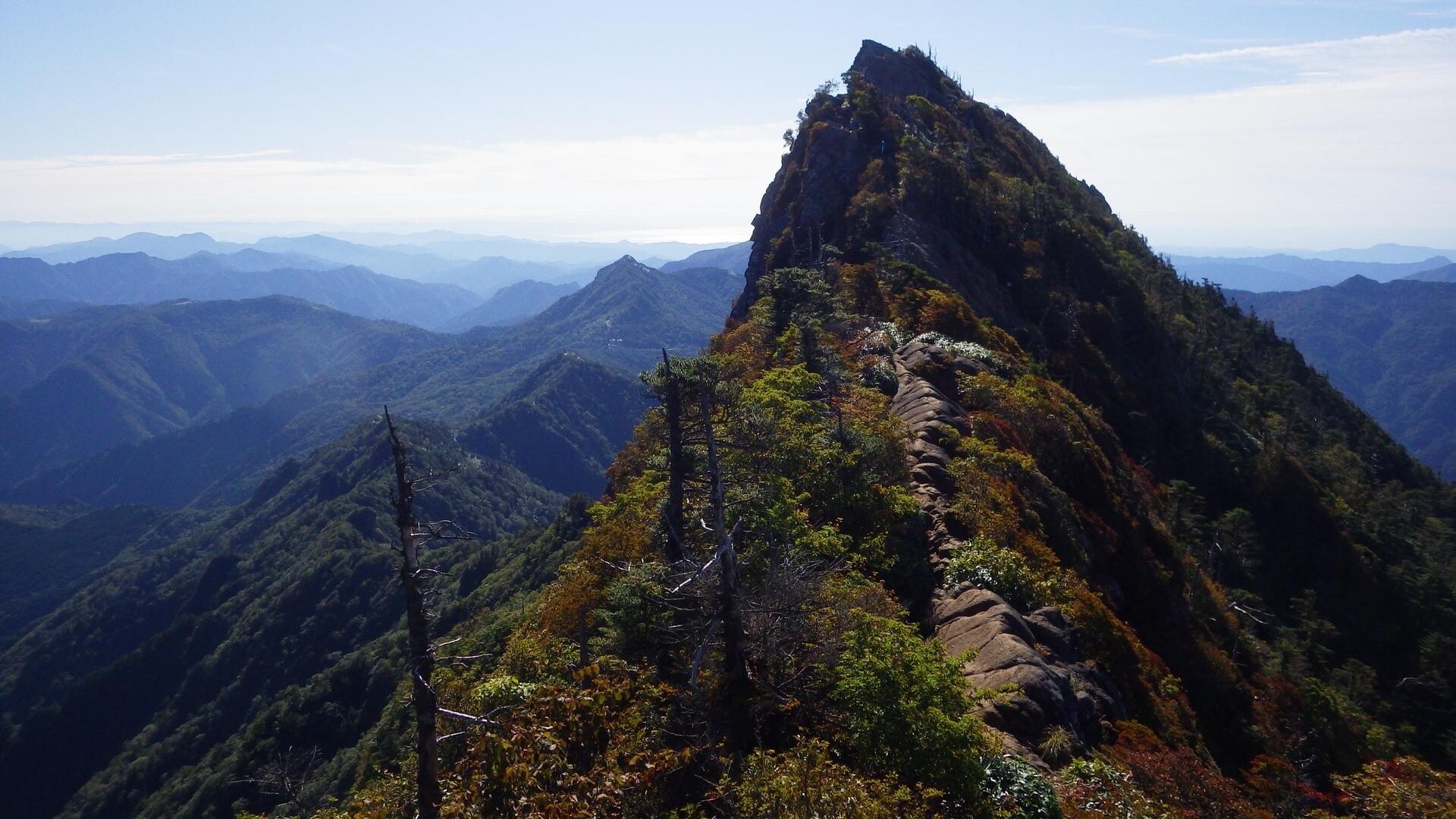 九月の石鎚山その4（南尖峰〜F1日本GP） / uckyoeiさんの石鎚山・堂ヶ森・二ノ森の活動データ | YAMAP / ヤマップ