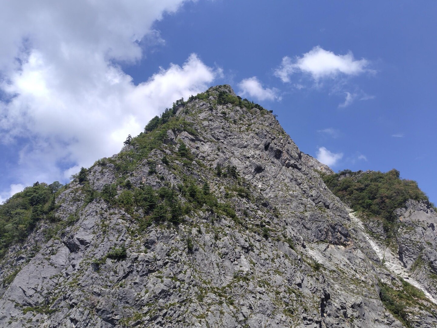 今日は登らない人が一緒でしたのでヒスイ峡... / JuJu さんのモーメント | YAMAP / ヤマップ