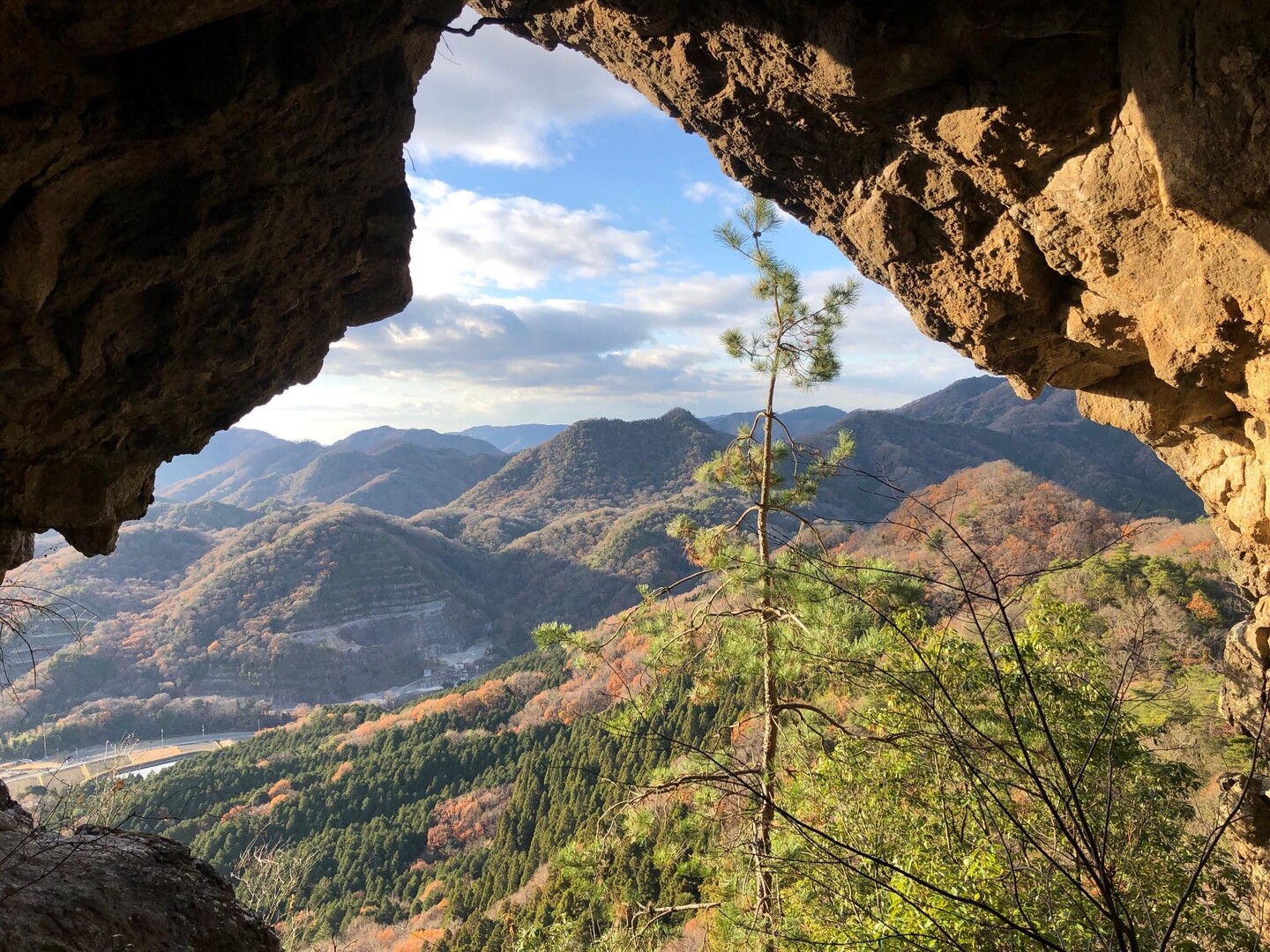 ふる兵庫100 伊勢山 ️ええんちゃうん 🤩 / 新野辺さんの書写山・伊勢山・とんがり山の活動データ | YAMAP / ヤマップ