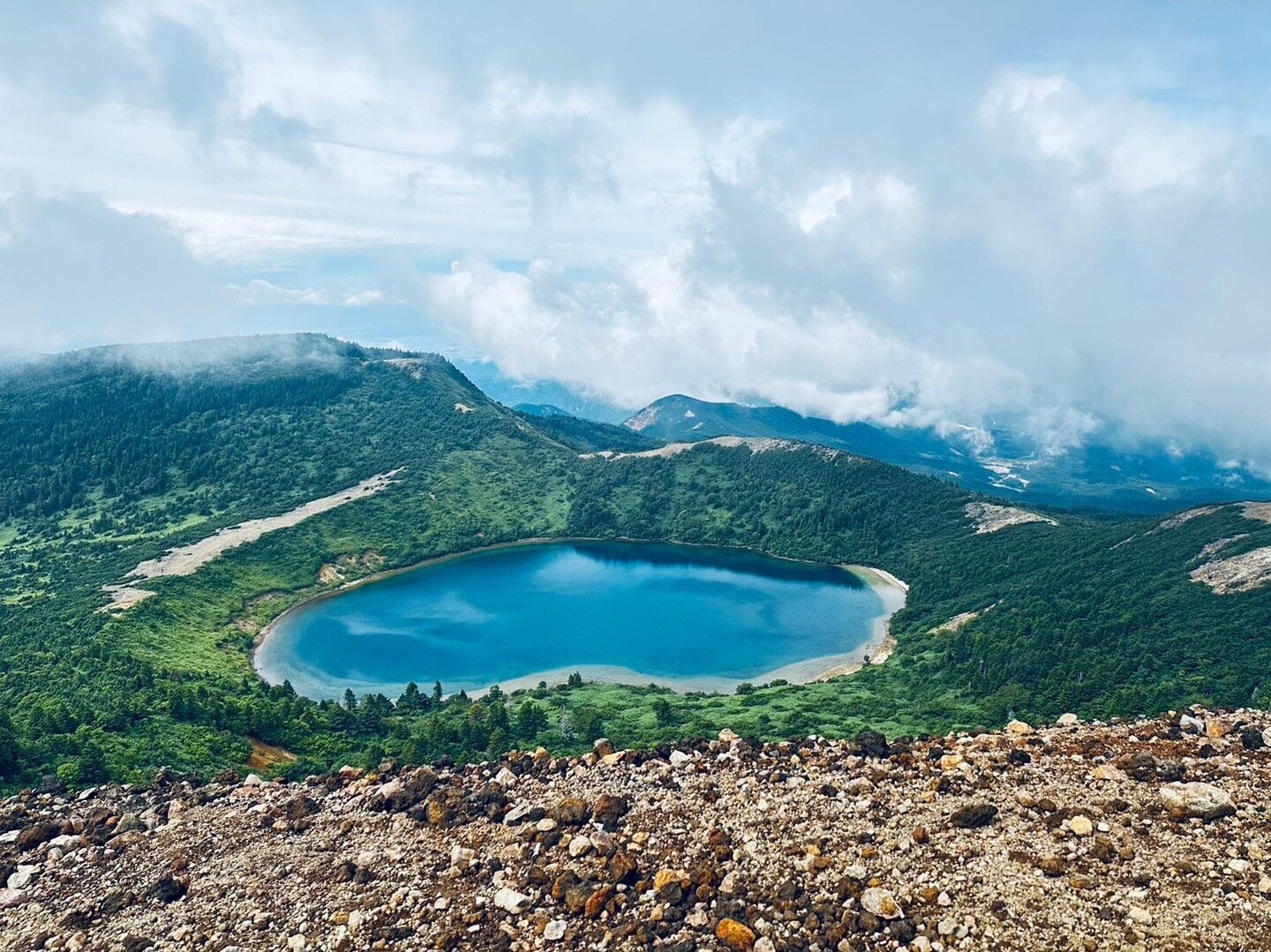 娘と山に行く① 一切経山（魔女の瞳） / tony1080さんの吾妻山・一切経山の活動データ | YAMAP / ヤマップ