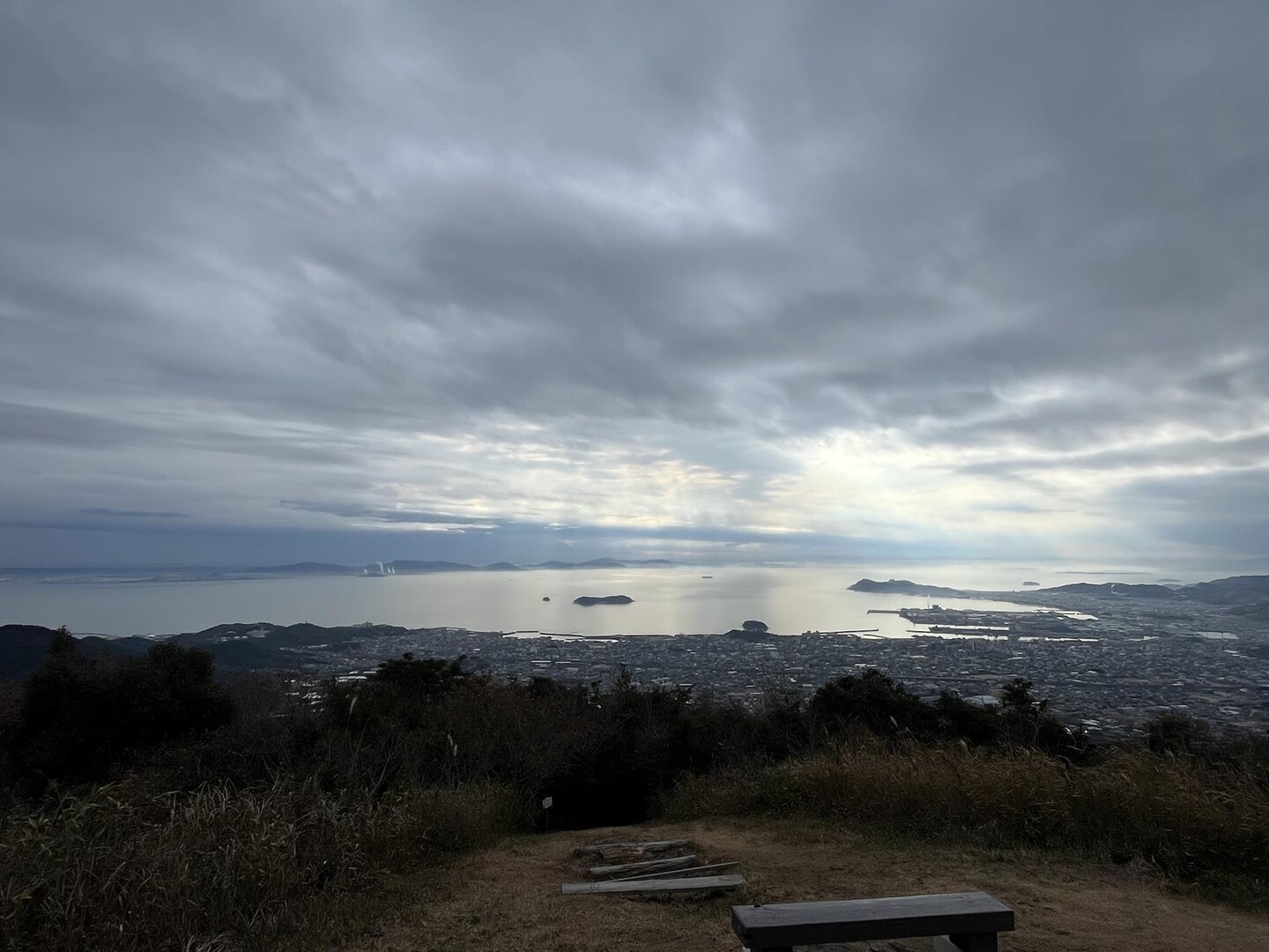 なんの捻りもない年末の縦走トレ😅 / Kumagoro さんの五井山・宮路山・御堂山の活動データ | YAMAP / ヤマップ