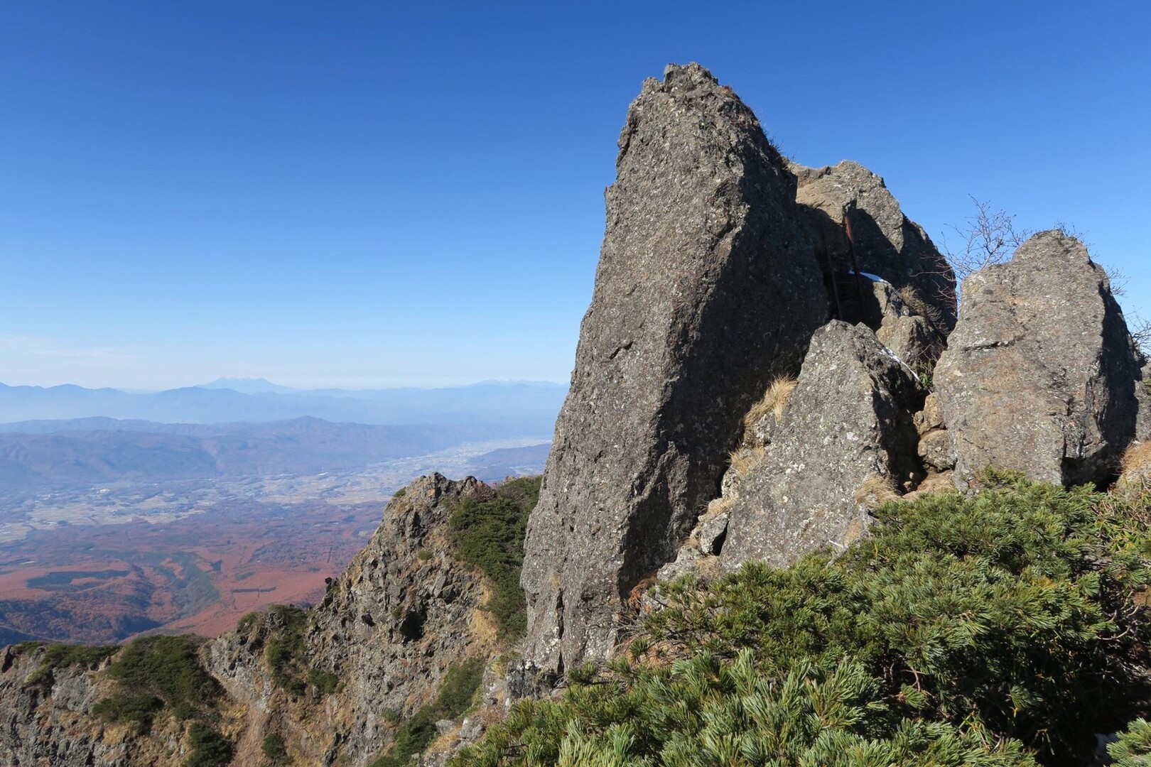 晩秋の阿弥陀岳（御小屋山ルート） / pin-zoroさんの八ヶ岳（赤岳・硫黄岳・天狗岳）の活動データ | YAMAP / ヤマップ