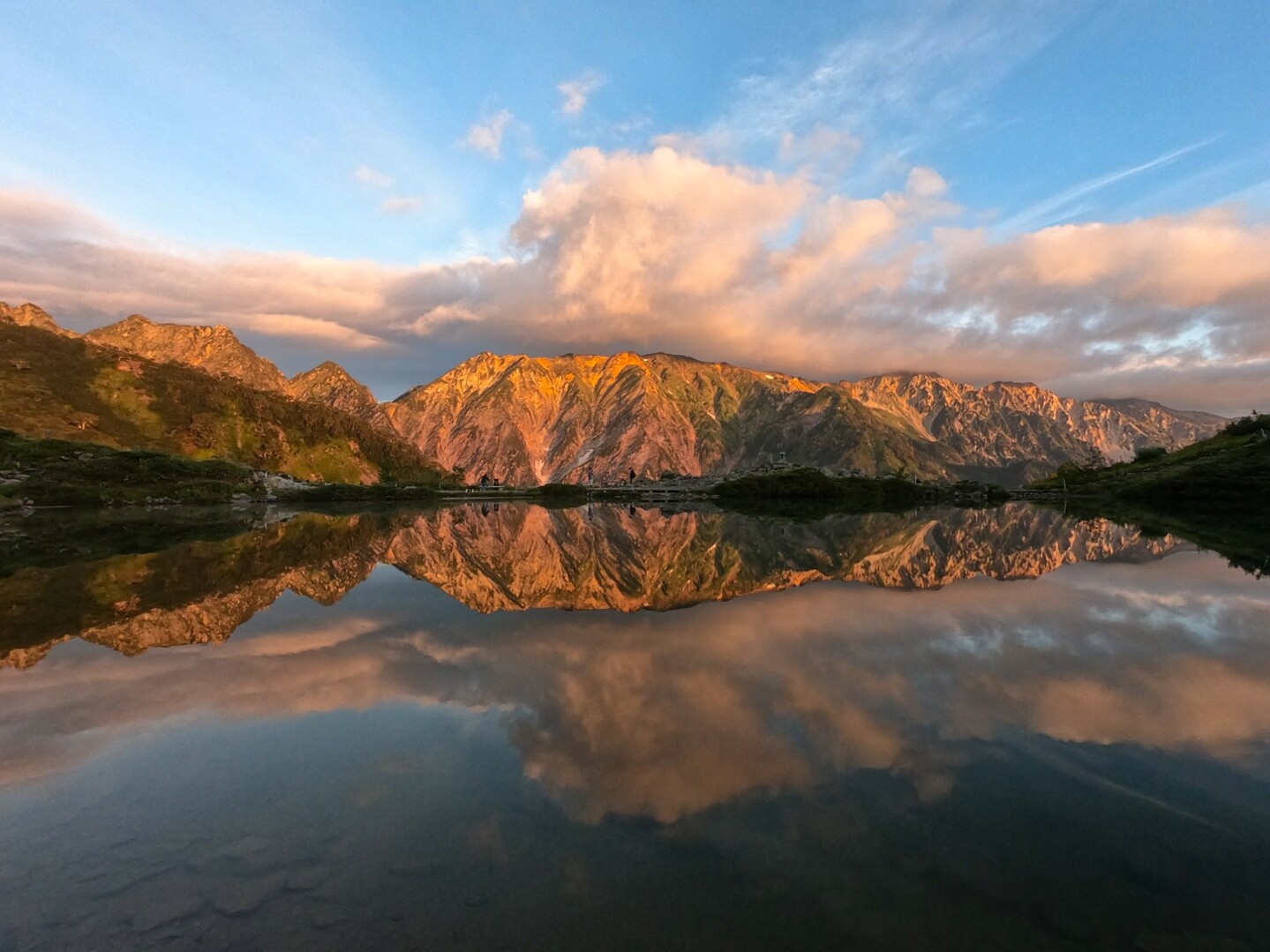 八方山・大黒岳・白岳・五竜岳(黒菱ピストン) / 305さんの白馬岳・小蓮華山の活動データ | YAMAP / ヤマップ