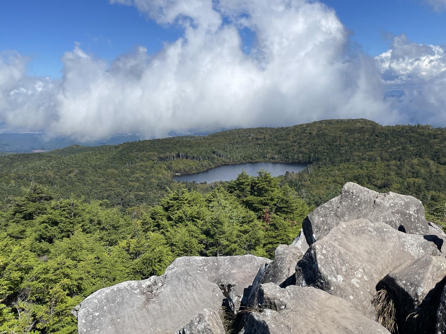 白駒池 高見石小屋 2023-09-29 / aichi ksさんの八ヶ岳（赤岳・硫黄岳・天狗岳）の活動データ | YAMAP / ヤマップ