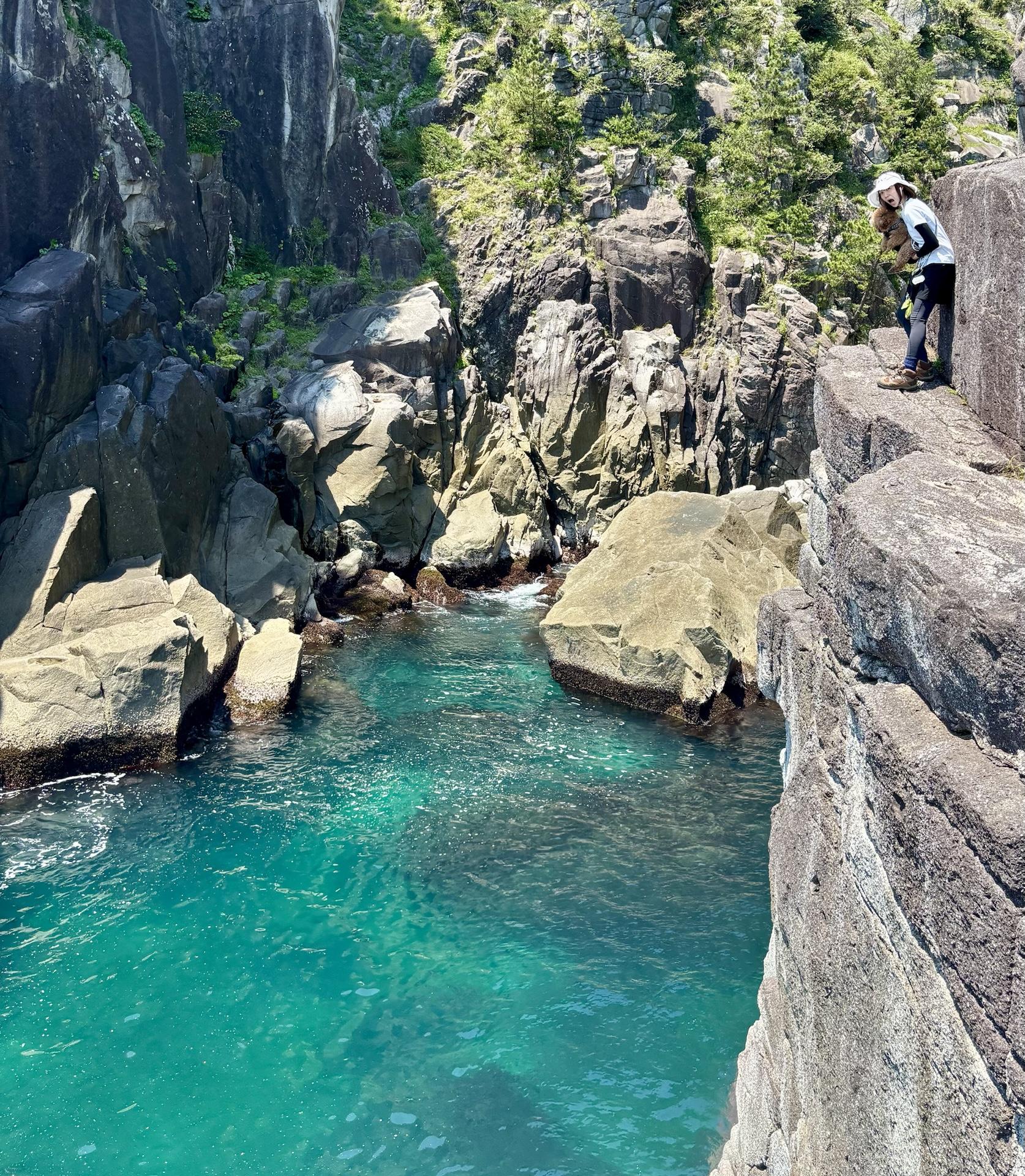 🐶COCOAと娘と🏝️OHAI🏝️にいってOHAI BLUEを堪能〜😍💙💚 / トトロさんの八鬼山・頂山・オハイの活動データ | YAMAP / ヤマップ