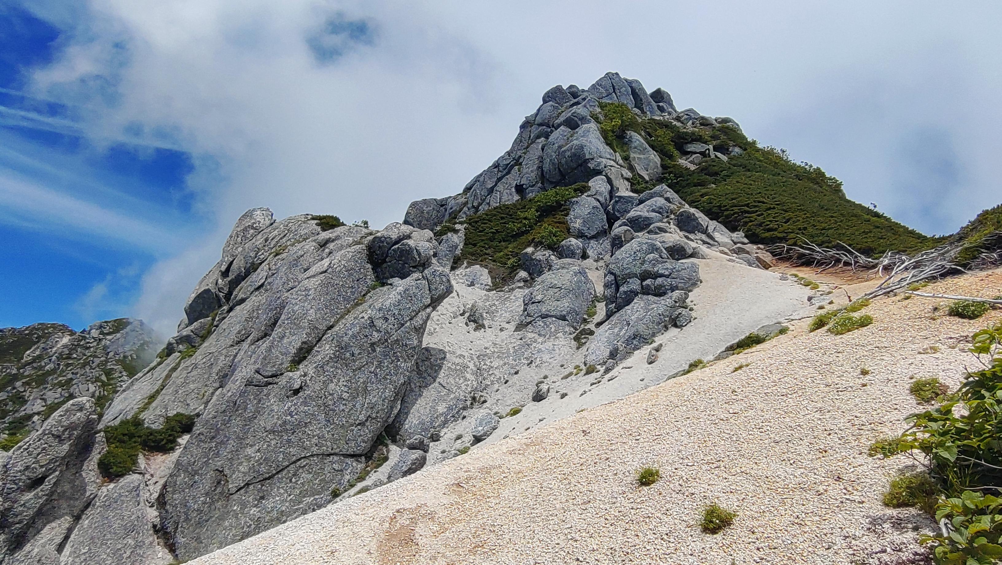 越百山・仙涯嶺 / Nob-chinさんの木曽駒ヶ岳・空木岳・越百山の活動データ | YAMAP / ヤマップ