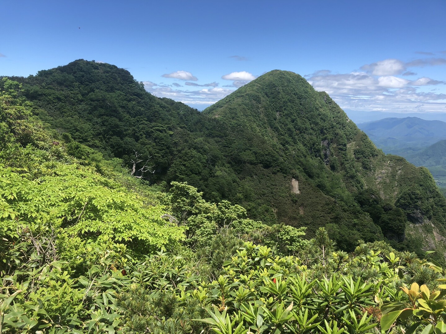 流石山・大倉山・三倉山 / fpさんの茶臼岳（那須岳）・三本槍岳・赤面山の活動データ | YAMAP / ヤマップ