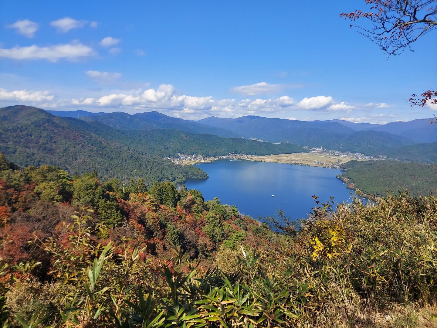 余呉湖周回コース(岩崎山・大岩山・賤ヶ岳・公法寺山・大平良山) / りんりんさんの賤ヶ岳・山本山の活動データ | YAMAP / ヤマップ