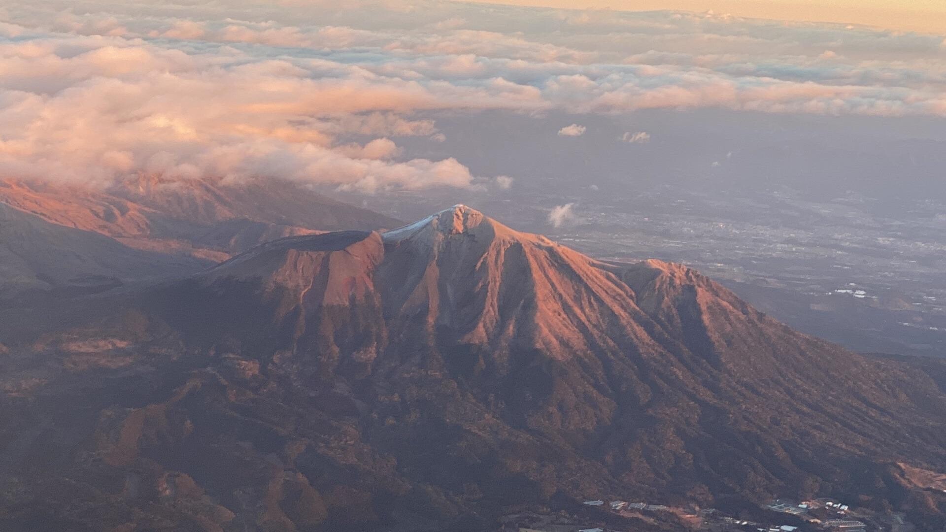 昨日の高千穂峰と富士山 ️ / AZUMBOさんのモーメント | YAMAP / ヤマップ