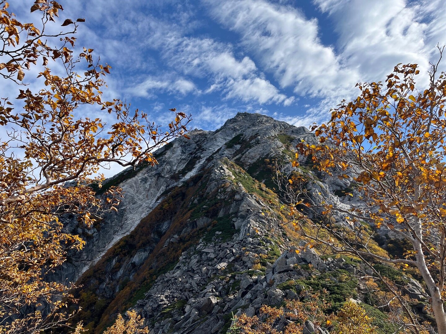 百名山79-80座目 仙丈ヶ岳・甲斐駒ヶ岳 / Deimosさんの仙丈ヶ岳・伊那荒倉岳の活動データ | YAMAP / ヤマップ