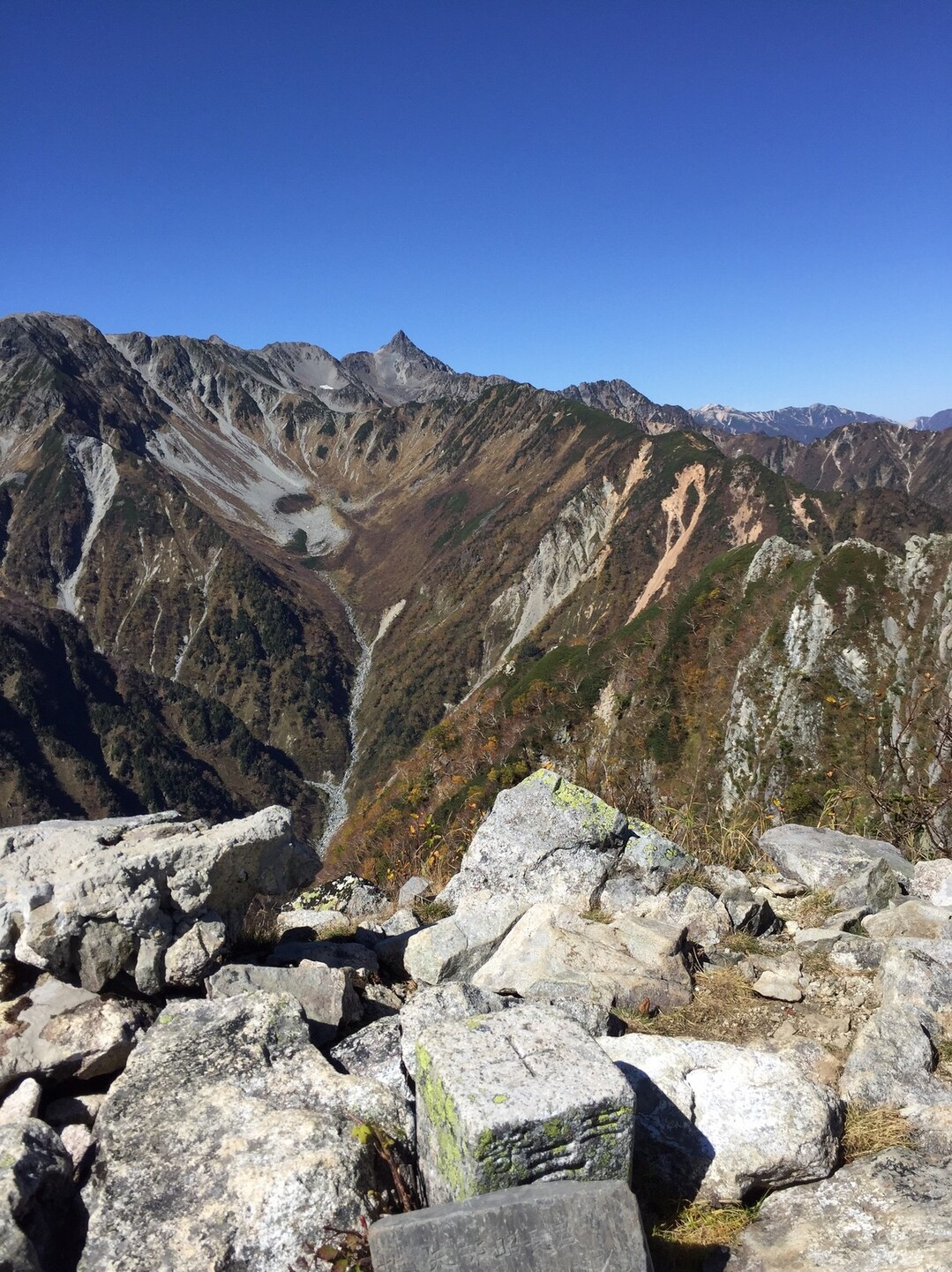 【過去ログ】屏風の耳から涸沢の紅葉を眺める2016 / tinamtさんの槍ヶ岳・穂高岳・上高地の活動データ | YAMAP / ヤマップ