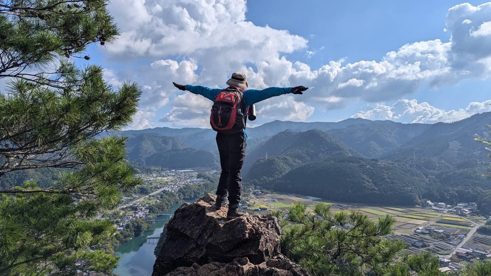 遠見山日本のグランドキャニオン / hanabuさんの登山の活動データ | YAMAP / ヤマップ